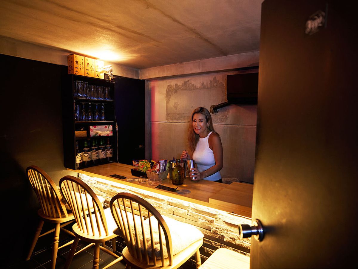 スナック偏愛ライターが飲み歩いて解き明かす！多彩なスナックから紐解く、池尻・三宿の深夜の素顔 | TRILL【トリル】