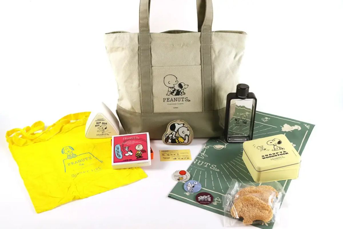 【PEANUTS Cafe】2万円相当の「2025 LUCKY BAG」登場！中身や購入方法は？ | TRILL【トリル】