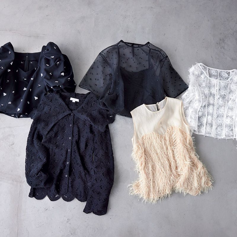 【甘ブラウス最新事情】デニム合わせが鉄板！大人の着映えデザイン6選 | TRILL【トリル】