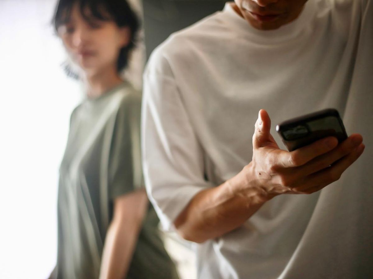 もう抜け出せない状態。不倫沼にハマった男性の「定番行動」 | TRILL【トリル】