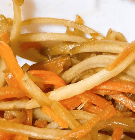 『きんぴらごぼう』を作ったら 浮かび上がった“まさかの文字”にクスッ！ | TRILL【トリル】