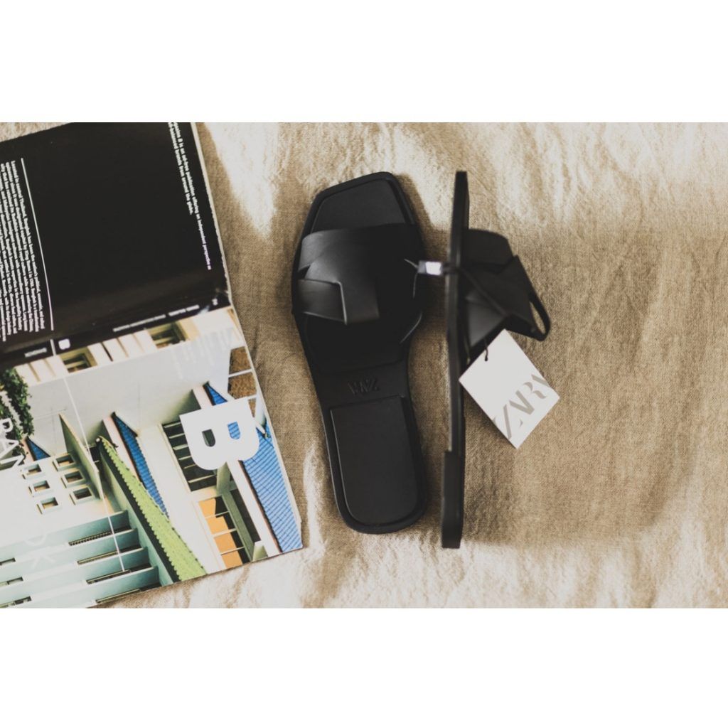 【ZARA】梅雨でもOK！154cm編集が買ったきれいめラバーサンダル | TRILL【トリル】