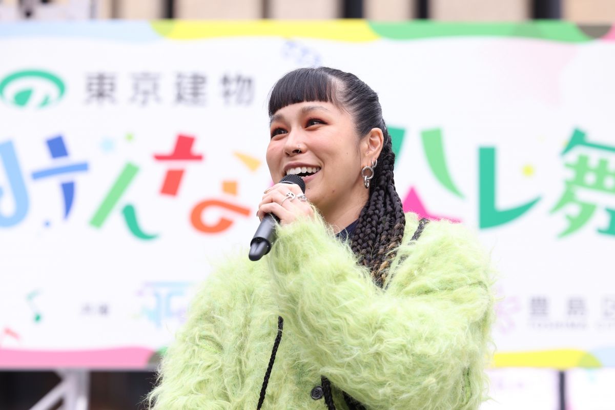 誰もが主役になれる街を目指す注目のスポット“Hareza(ハレザ）池袋”でイベント「みんなのハレ舞台 with AI」が開催。AIさんも登場して生歌唱！【編集部がリアルに体験！ Vol.5 ...