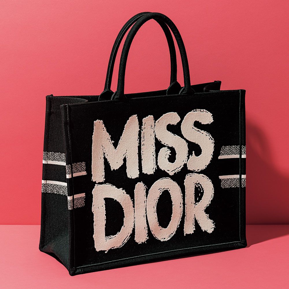 【ディオール、ミュウミュウetc.】STORYスタイリストたちが欲しい！冬ブランドバッグ4選 | TRILL【トリル】