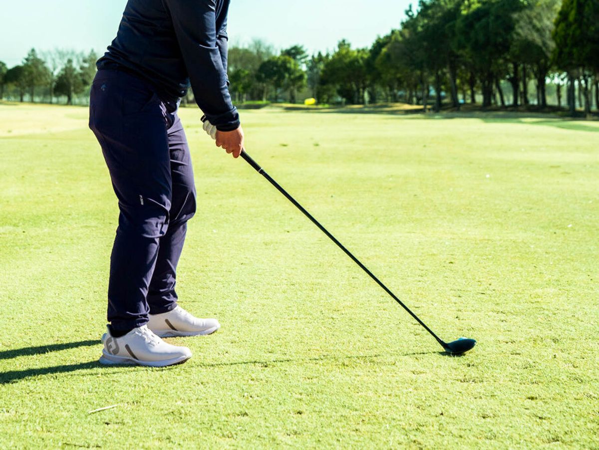 「飛ばす」アドレス、「飛ばす」スイングはコレ！ FWをうまく打つ＆飛ばすコツ | TRILL【トリル】