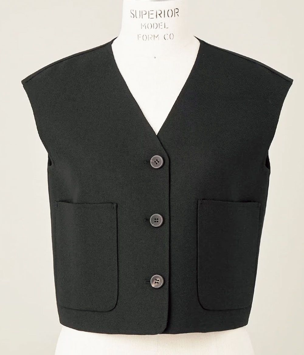 40代スタイリストたちが「おしゃれ！」と認めたジレとは？【STORY オブ・ザ・イヤー】 | TRILL【トリル】