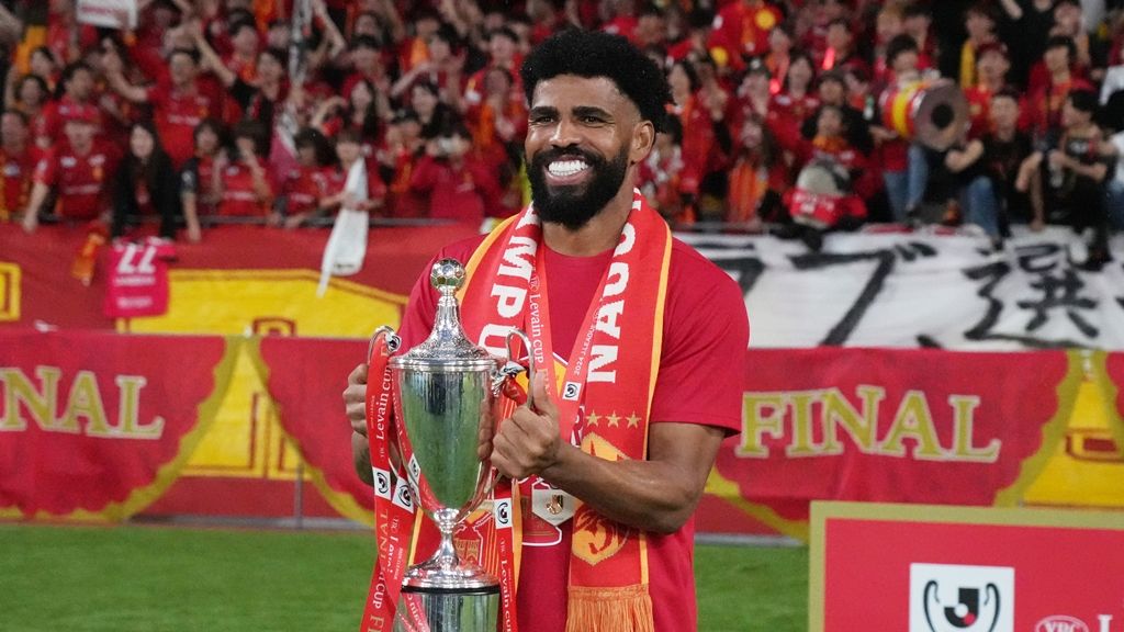 J1通算101得点の怪物FW、まさかのJ3参戦が決定！「楽しみと希望でいっぱい」 | TRILL【トリル】