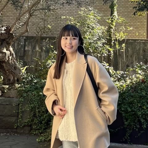 ジャケットコートにスエットパンツ。おしゃれな大人のユニクロに注目【365日スナップ】白野あゆみさん | TRILL【トリル】