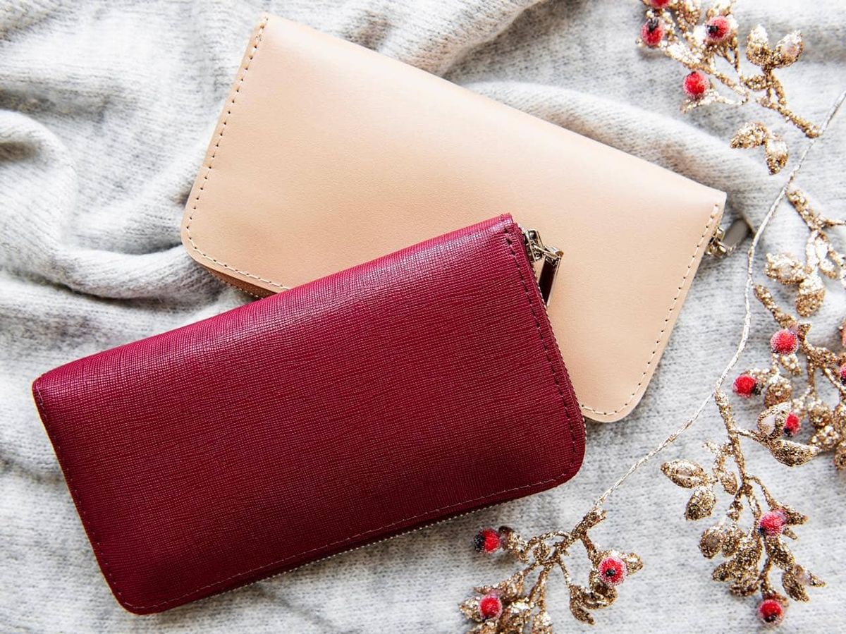 【2025年版】あなたの生年月日が導く《運気UPにつながる財布の素材＆カラー》 | TRILL【トリル】