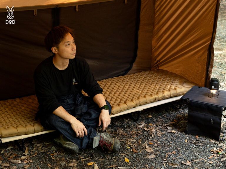 「DODが本気出した」氷点下にも対応！断熱性を備えたコンパクトなエアマットが天才すぎた | TRILL【トリル】