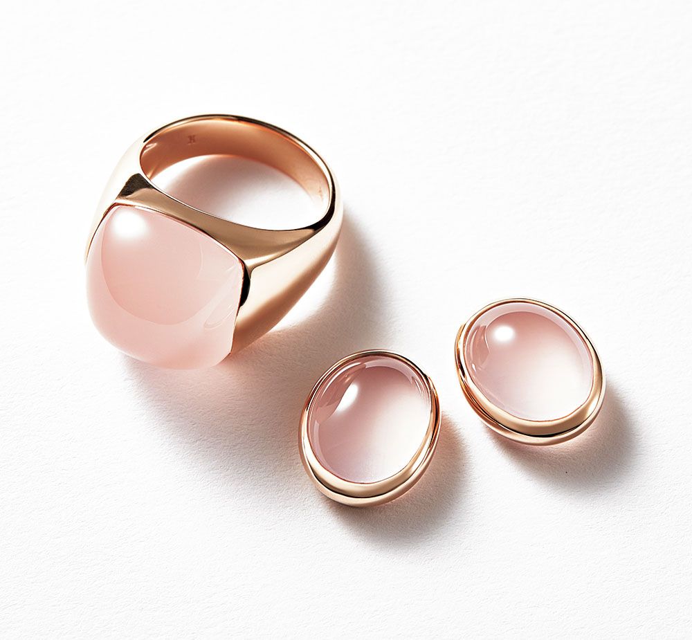 【カルティエ、ティファニー、シャネルetc.】40代に限りないパワーをくれる！ジュエリー＆ウオッチ68選 | TRILL【トリル】