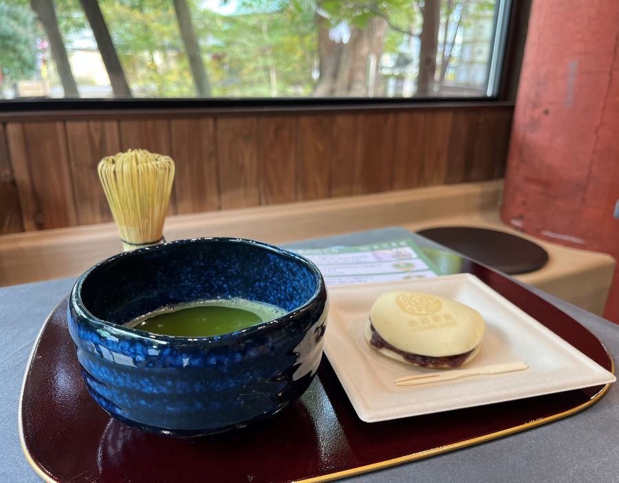 【大宮】御鎮座2500年へ向けて。武蔵一宮氷川神社境内に、お休み処「氷川茶庭」がオープン！ | TRILL【トリル】