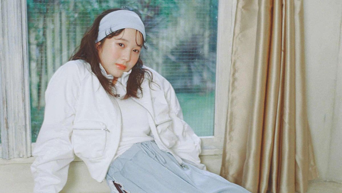 ガーリーさんにおすすめ♡ この春トレンドの「スポMIX＆ミニスカ」コーデ | TRILL【トリル】