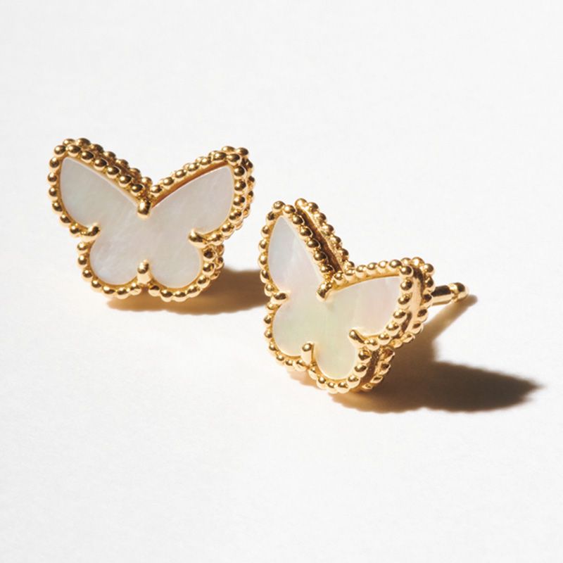 イヴルルド遥華が占う2025年のラッキーアイテム『海星人』【エレメント占い】 | TRILL【トリル】