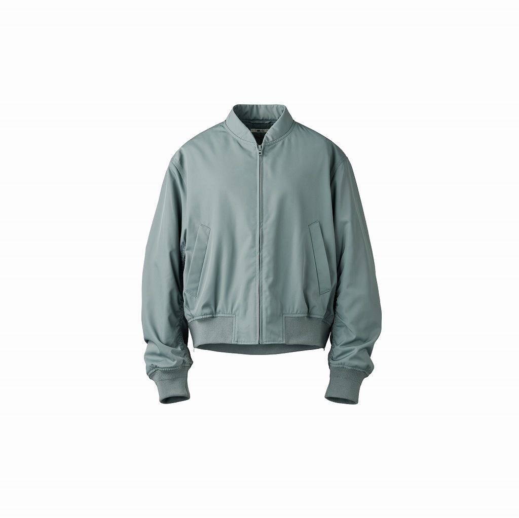 【40代のユニクロ】2/28発売！「UNIQLO：C」で叶う、旬のスポーツMIXコーデにSTORYライター3人が挑戦！ | TRILL【トリル】