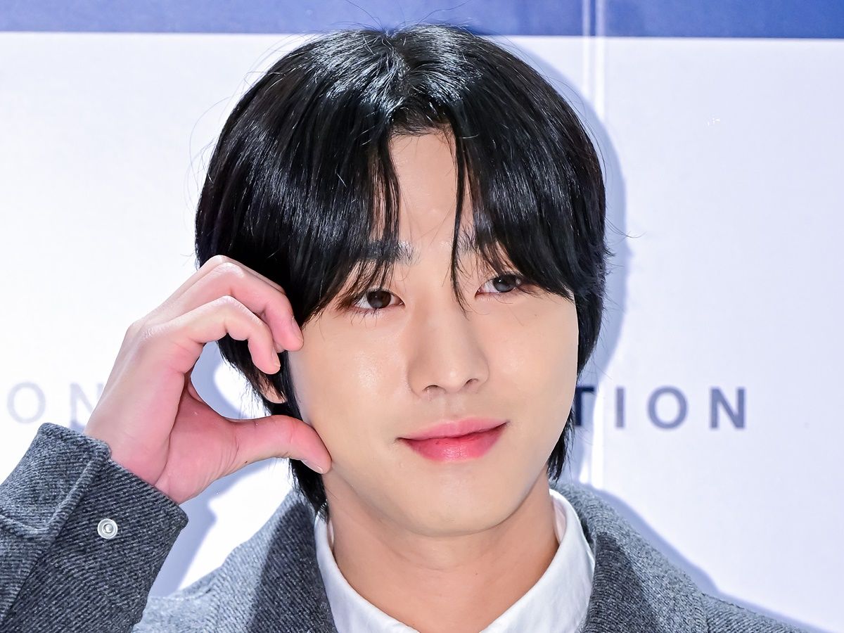 【人気俳優の成長物語】恥ずかしがり屋のアン・ヒョソプが演技に集中すると劇的に変わる | TRILL【トリル】