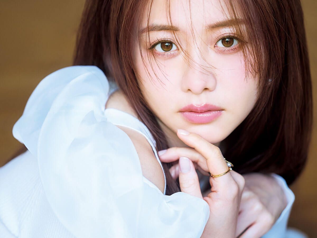 【森香澄さんに100の質問】もりかすヘアの作り方や仕事メイクのコツetc.公開！ | TRILL【トリル】