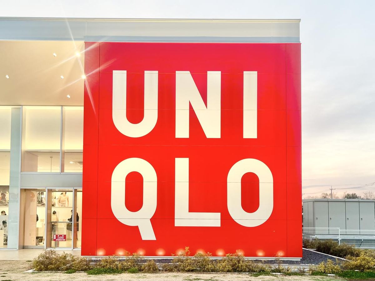 【ユニクロ】今っぽデザインの“シャツ”どう着る？ ユニ女に学ぶ♡「最旬コーデ術」 | TRILL【トリル】