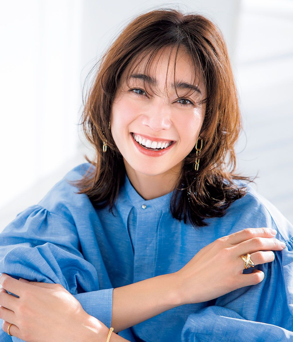 ナチュラルな女性らしさなら【ミディアムヘア】で！2025年カット集＜17選＞ | TRILL【トリル】