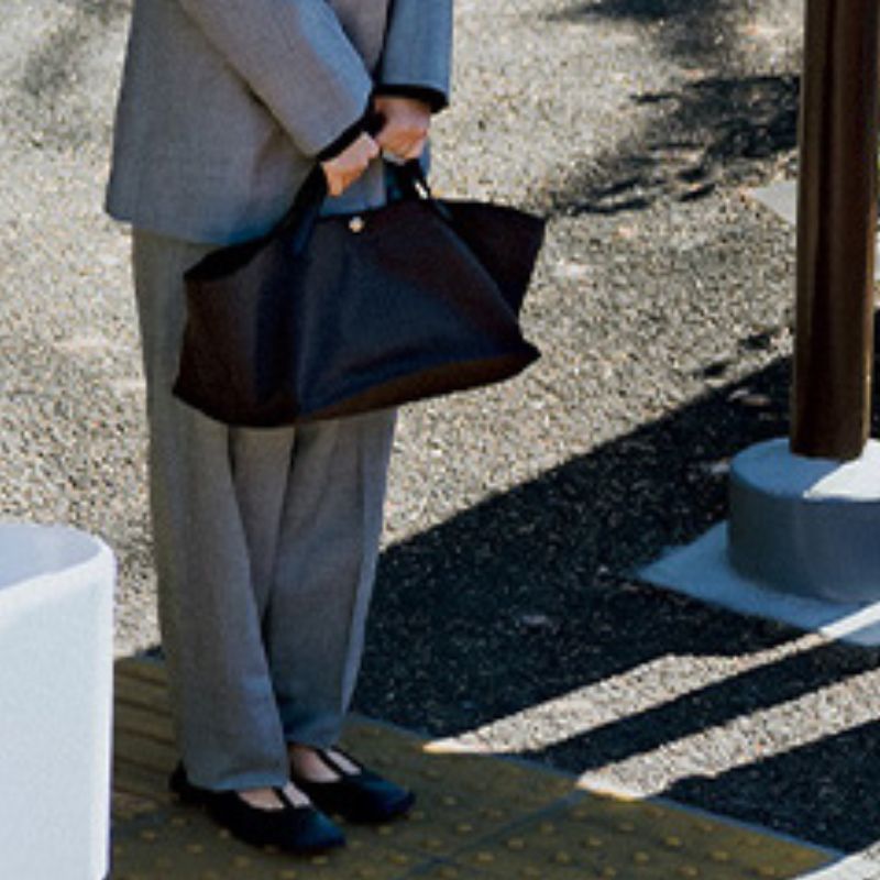 【ザ・ロウetc.】収納力で頼れる！お仕事ママの『相棒トート』2選 | TRILL【トリル】