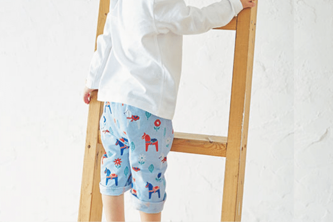 手縫いでOK！ 100均の手ぬぐいで作れる「ハーフパンツ」をご紹介 | TRILL【トリル】