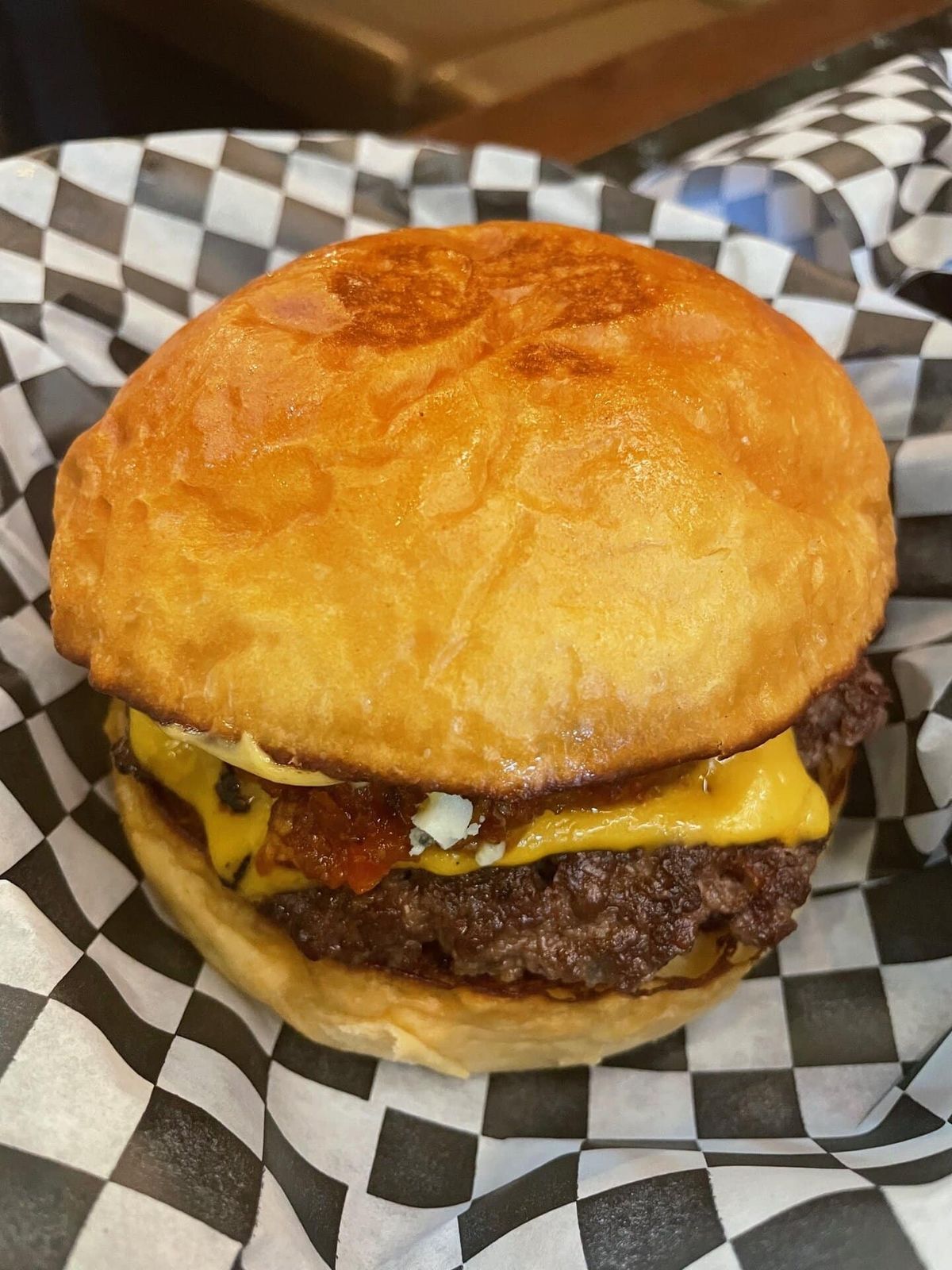 「スマッシュバーガー」って？ ハワイで絶対食べたい【絶品ハンバーガー4】 | TRILL【トリル】