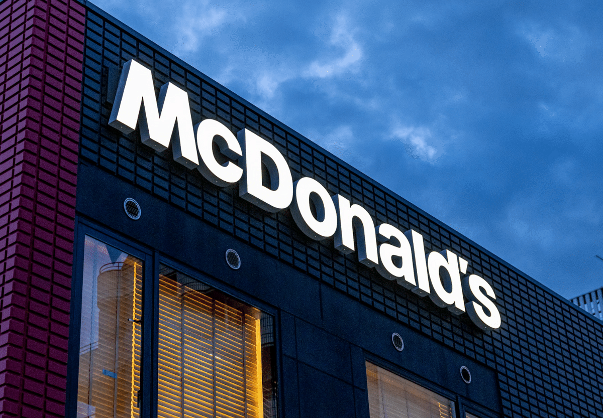 【マクドナルド】「期間中毎食これでいい……」「うますぎる」SNSでも大絶賛…！月見シリーズを“食べ比べてみた”結果 | TRILL【トリル】