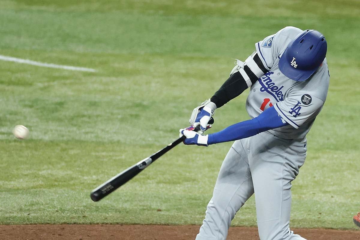 【MLB】敵地ファンも「大谷翔平は気になる」 悪天候の最終回に右前打、打席を“見届けてから”帰路に…… | TRILL【トリル】