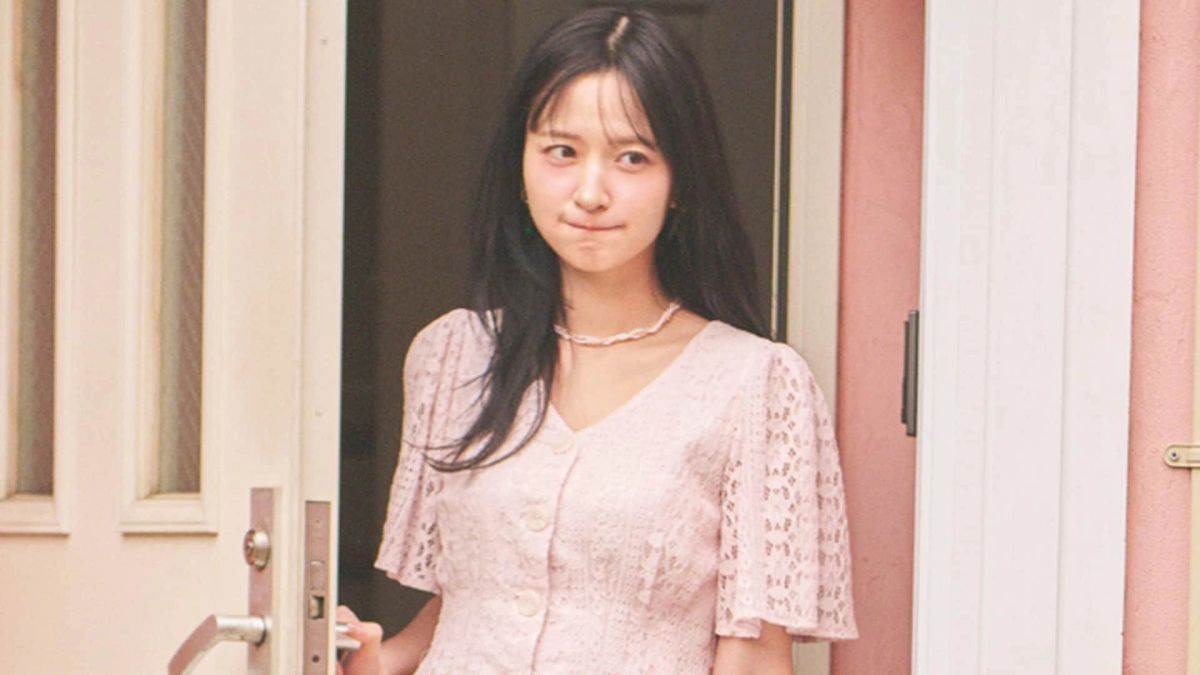 【乃木坂46・金川紗耶】細見えも狙える！女子力高めな「レースセットアップ」着回し4選 | TRILL【トリル】