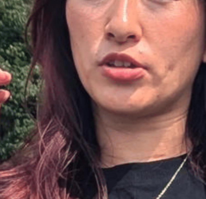 「自撮りの私、7歳娘が撮った私」母がゾッとした“1枚”に「わかる」「絶望」 | TRILL【トリル】