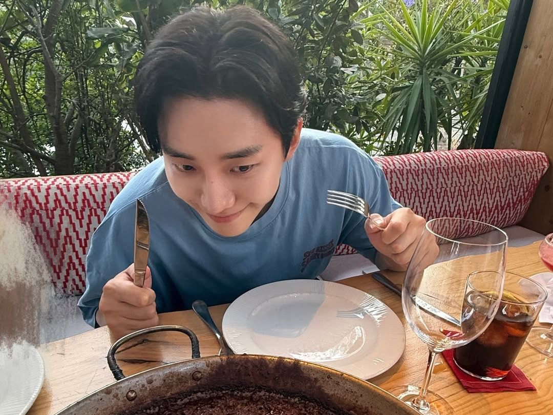 2PMジュノがスペインで息抜きのひととき。見るだけで癒される姿に“ほっこり”【PHOTO】 | TRILL【トリル】