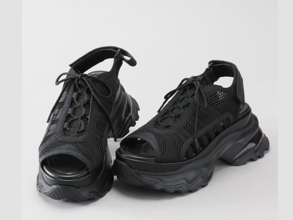 【JEANASIS】履くだけで美人見え♡「スニーカー & サンダル」 | TRILL【トリル】