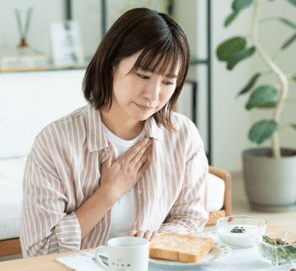 医師「逆効果になっているかも」→かえって『夏バテ』を招いている…知られざる“NGな飲み物”とは？ | TRILL【トリル】