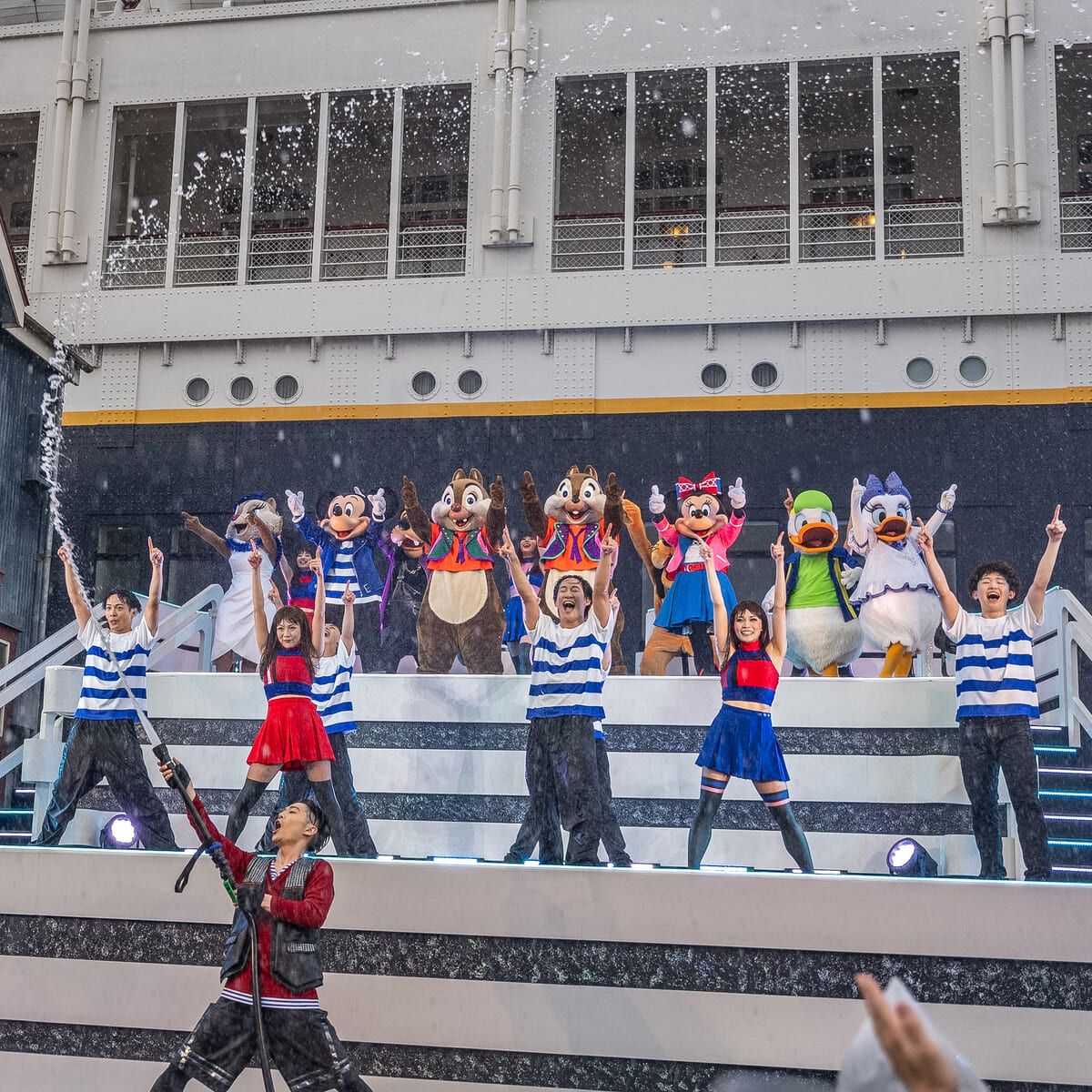 夏の暑さを吹き飛ばすダンスフェス！東京ディズニーシー『ドックサイド・スプラッシュ・リミックス』 | TRILL【トリル】