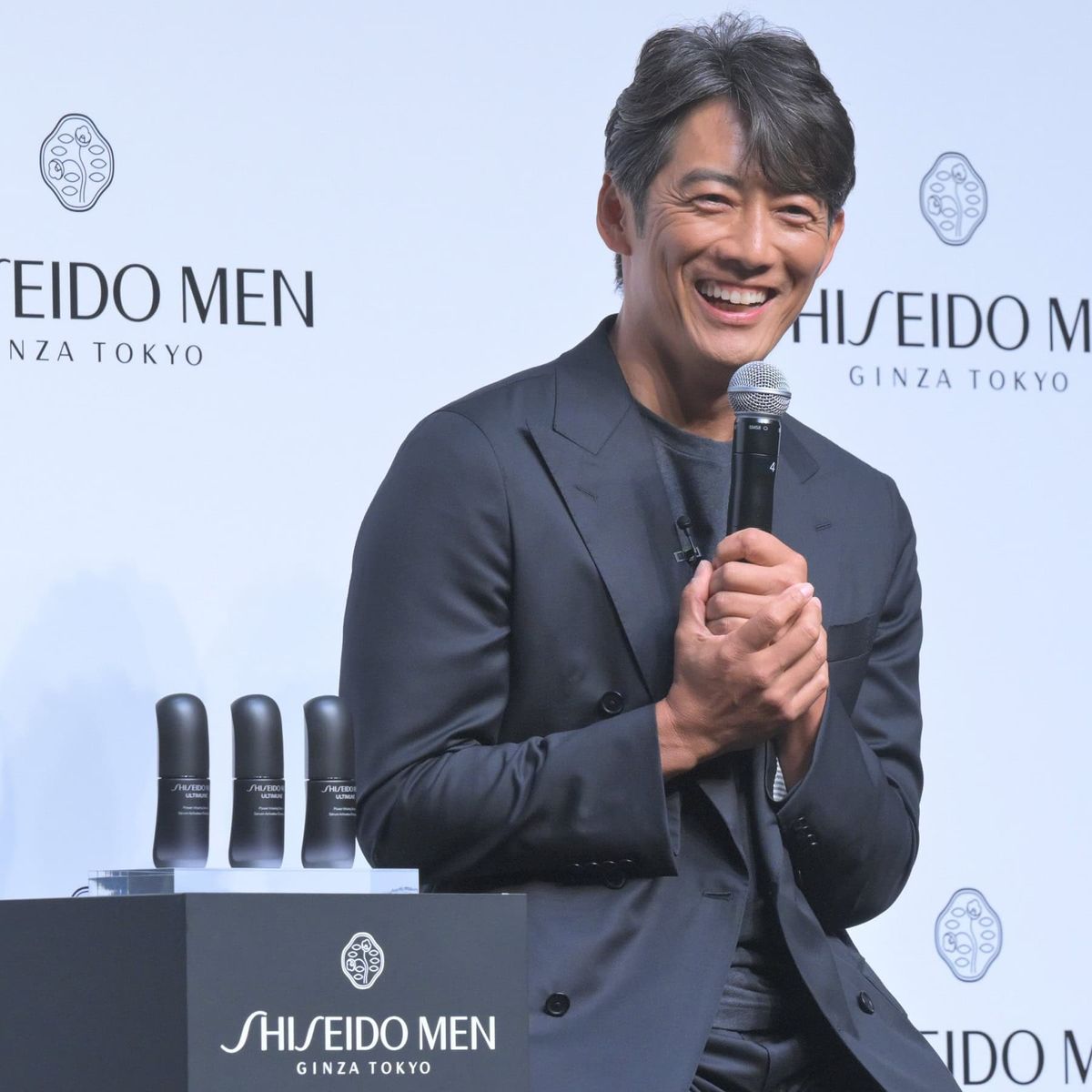 反町隆史が使っている！ 資生堂の男性肌向け美容液が新発売「松嶋菜々子と共演のCM第2弾も」 | TRILL【トリル】