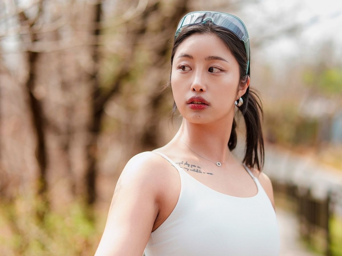 同性の恋人との日常を公開 女性軍人出身者によるサバイバル番組で注目された韓国モデル、応援に感謝 | TRILL【トリル】