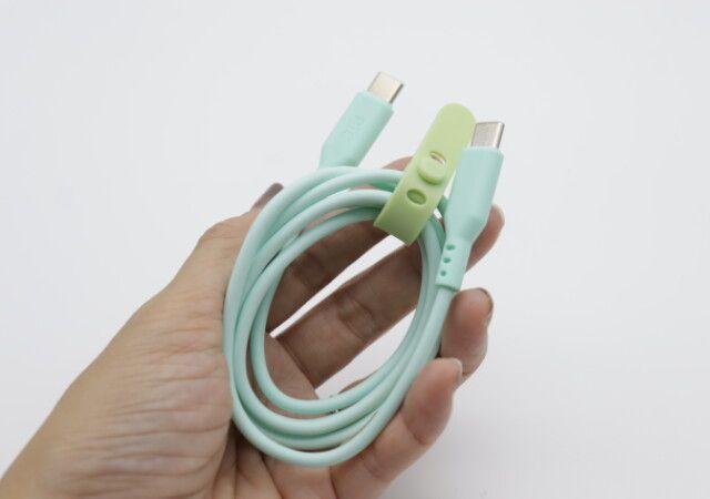 ダイソーさんさすがに安すぎないか！？このスペックで200円って…思わず目を疑った家電小物 | TRILL【トリル】