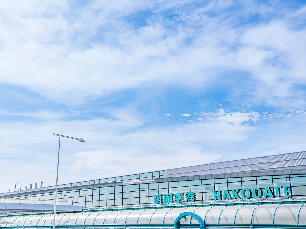 【2025年調査】到着後すぐ旅行気分を味わえる「北海道の空港」ランキング！ 2位「函館空港」、1位は？ | TRILL【トリル】