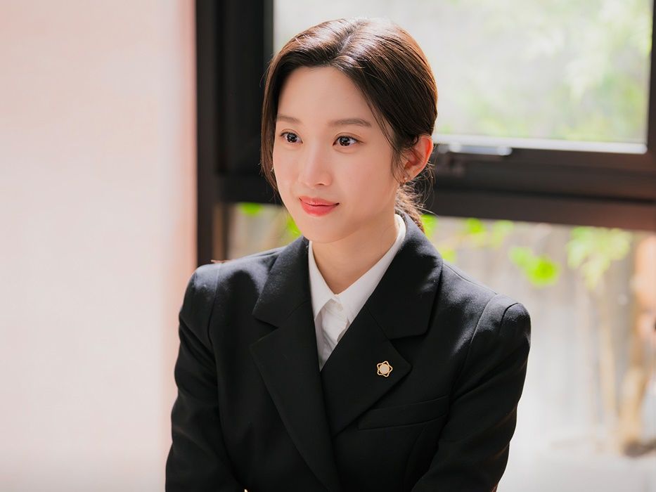 ムン・ガヨンが築く信頼の女優道、新たな代表作『瑞草洞＜ソチョドン＞』で魅せた圧巻の演技 | TRILL【トリル】