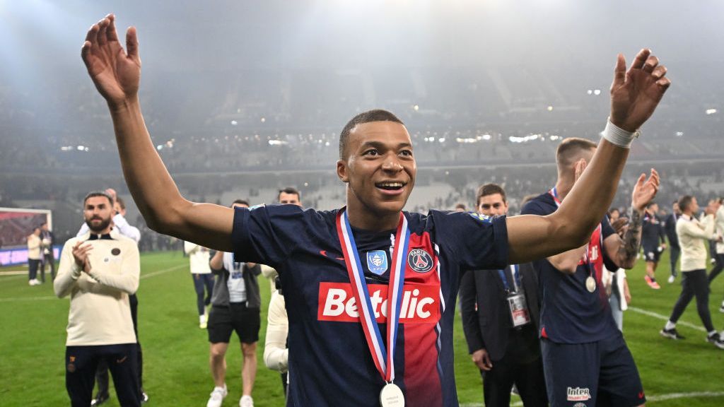 PSGやユナイテッドも…「古巣クラブを訴えた」5人の有名サッカー選手たち | TRILL【トリル】