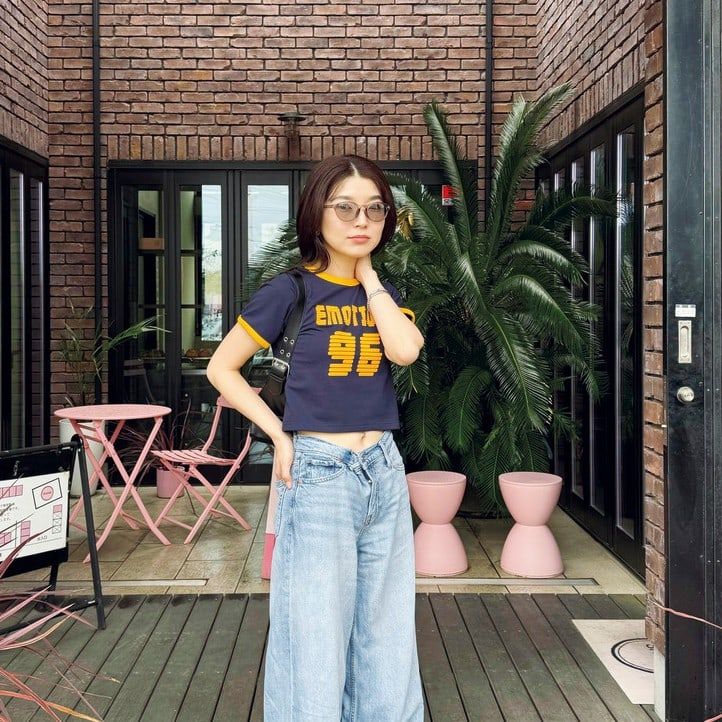 【SNAP】メリハリのあるカラーリングが“THE夏”で好き♡ 加藤恵美華さん | TRILL【トリル】