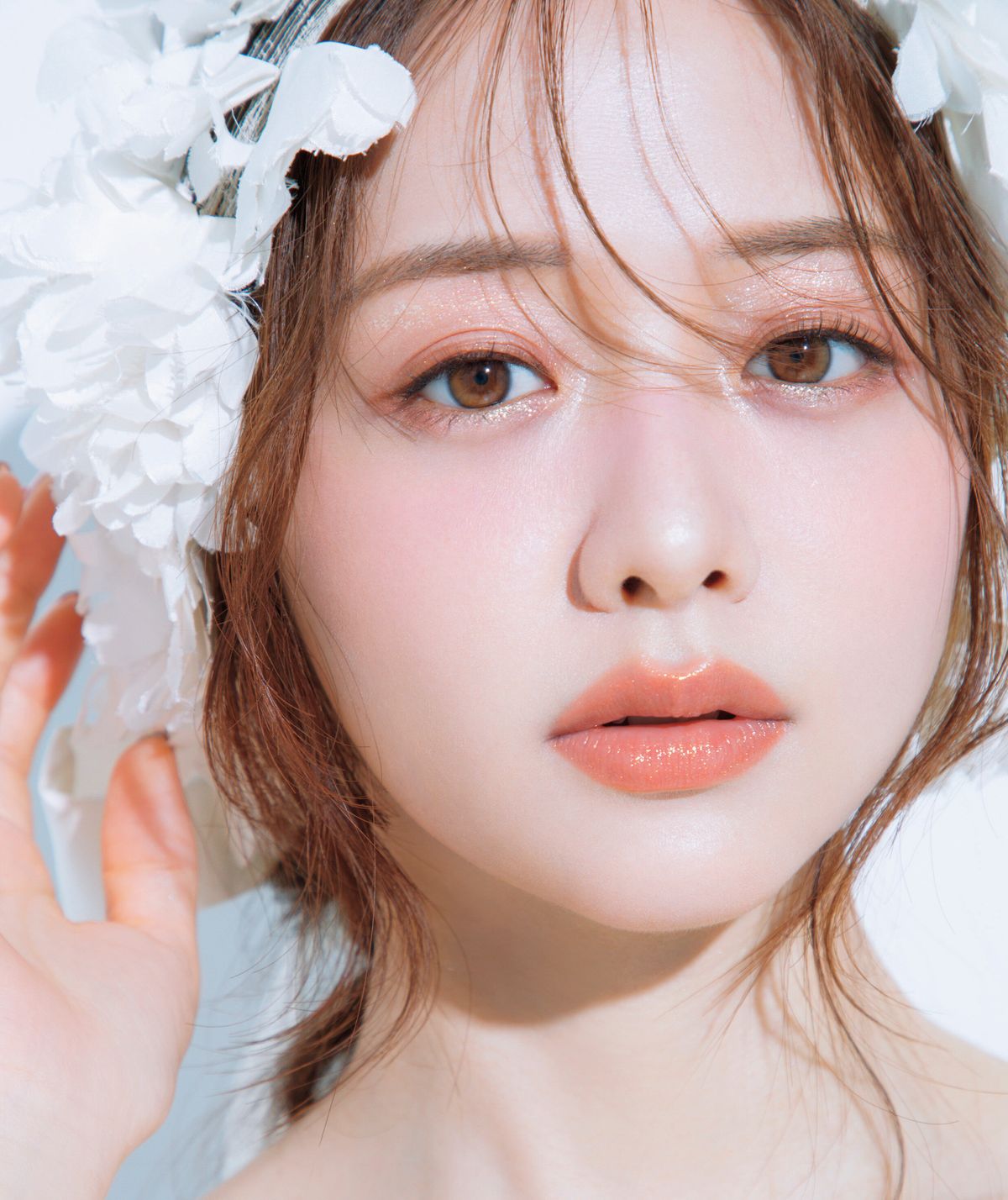 【神コスメ大公開】森香澄×ヘアメイクが本気で選ぶ！2025年上半期ベストコスメ8選 | TRILL【トリル】