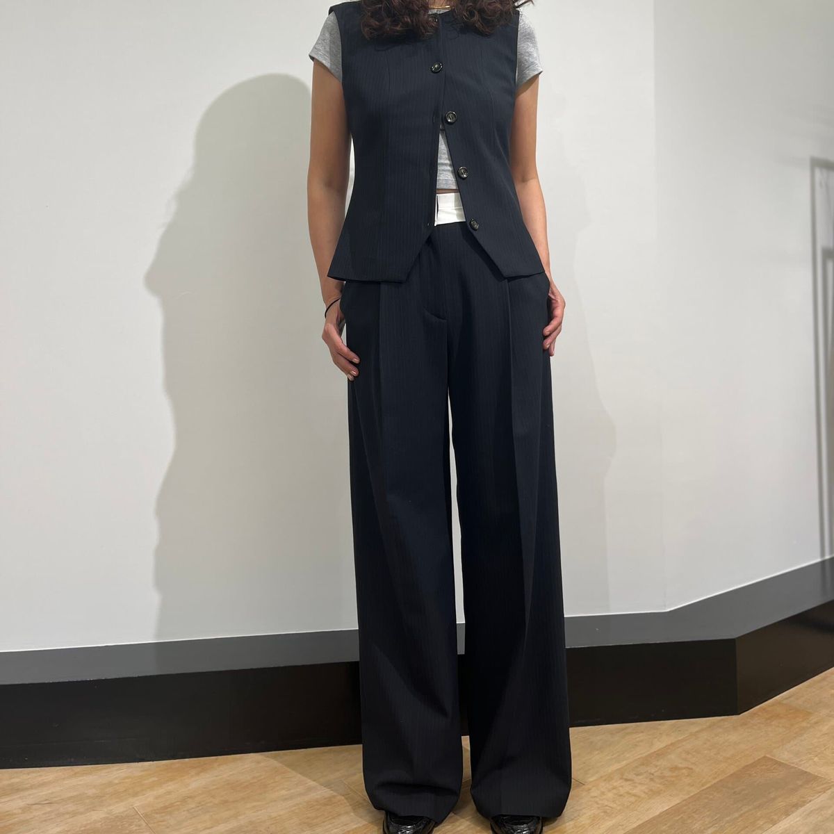 パンツのラインがキレイ過ぎ！40代女性に推奨【実録】オトナミューズ掲載のセットアップを自腹買い | TRILL【トリル】