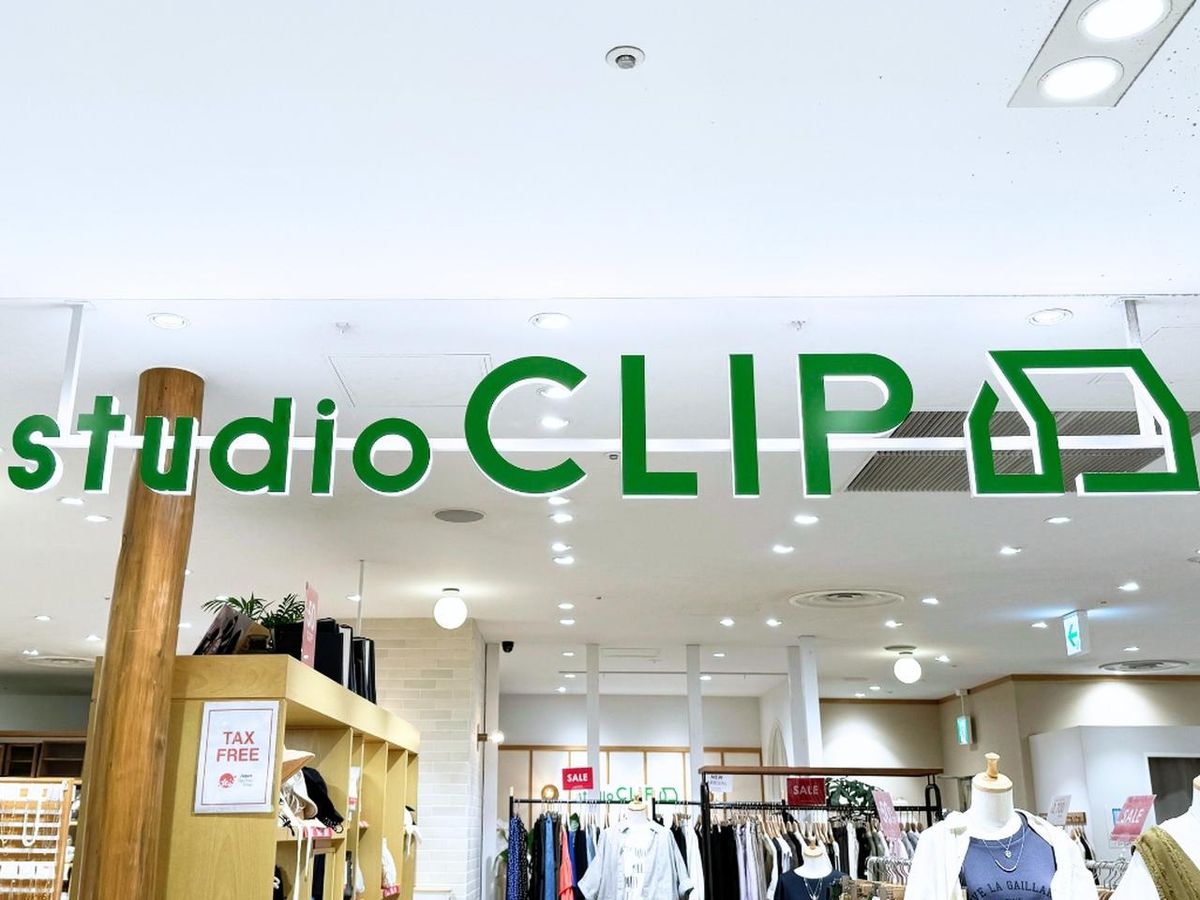 【studio CLIP】毎日履きたくなる「ホワイト系サンダル」 | TRILL【トリル】