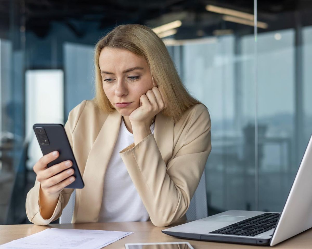 深夜の「今から会える？」は本気？遊び？見抜くべき男性の「LINE行動」 | TRILL【トリル】