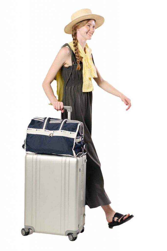 夏旅はバッグにもこだわって、全身オシャレに決めちゃおう【本日のFUDGE GIRL-8月25日】 | TRILL【トリル】