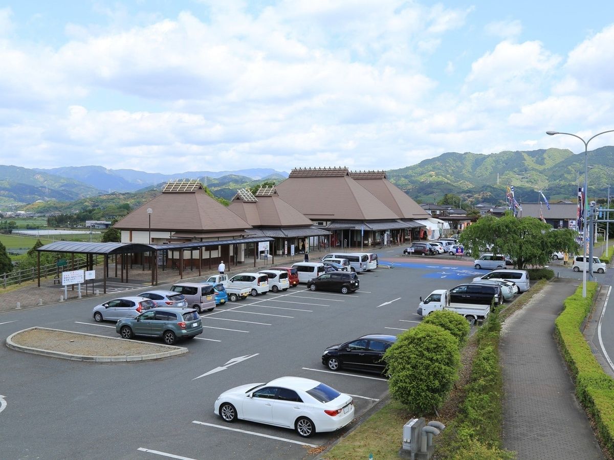 グルメが魅力的な「福岡県の道の駅」ランキング！ 2位「うきは」を抑えた1位は？【2025年調査】 | TRILL【トリル】