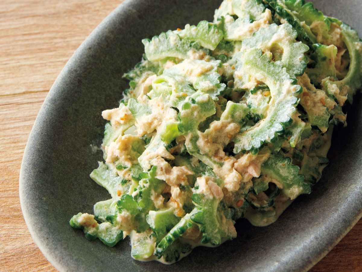 ゴーヤーの苦みがマイルドに『ゴーヤーとツナのごまマヨサラダ』火を使わない簡単副菜 | TRILL【トリル】