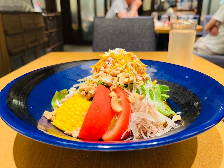 【銀座】薬膳ラー油と熟成黒酢で疲れも吹き飛ぶピリ辛冷麺♪ 香港スイーツPOP-UPも「喜記（ヘイゲイ）」 | TRILL【トリル】