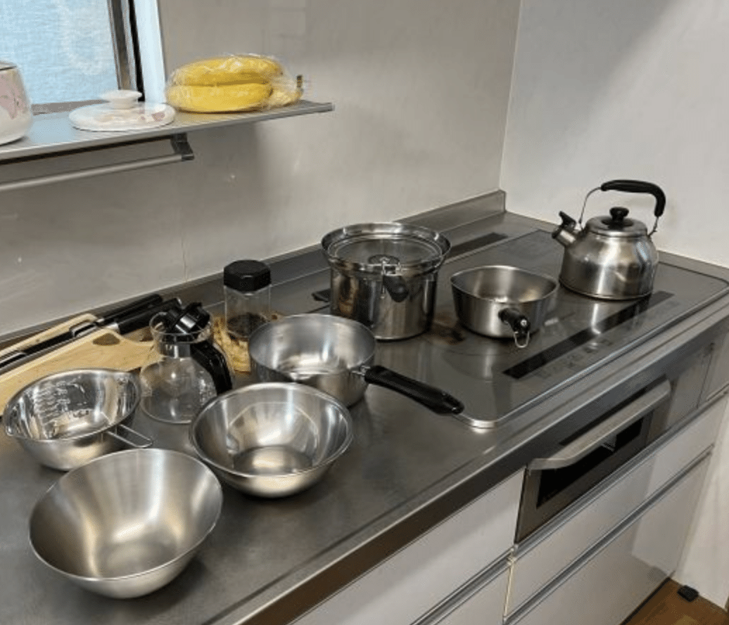 書道教室で片付け中「お湯入れよう」とやかんを触ったら『もぎ取られた』…“まさかの理由”に涙腺崩壊 | TRILL【トリル】